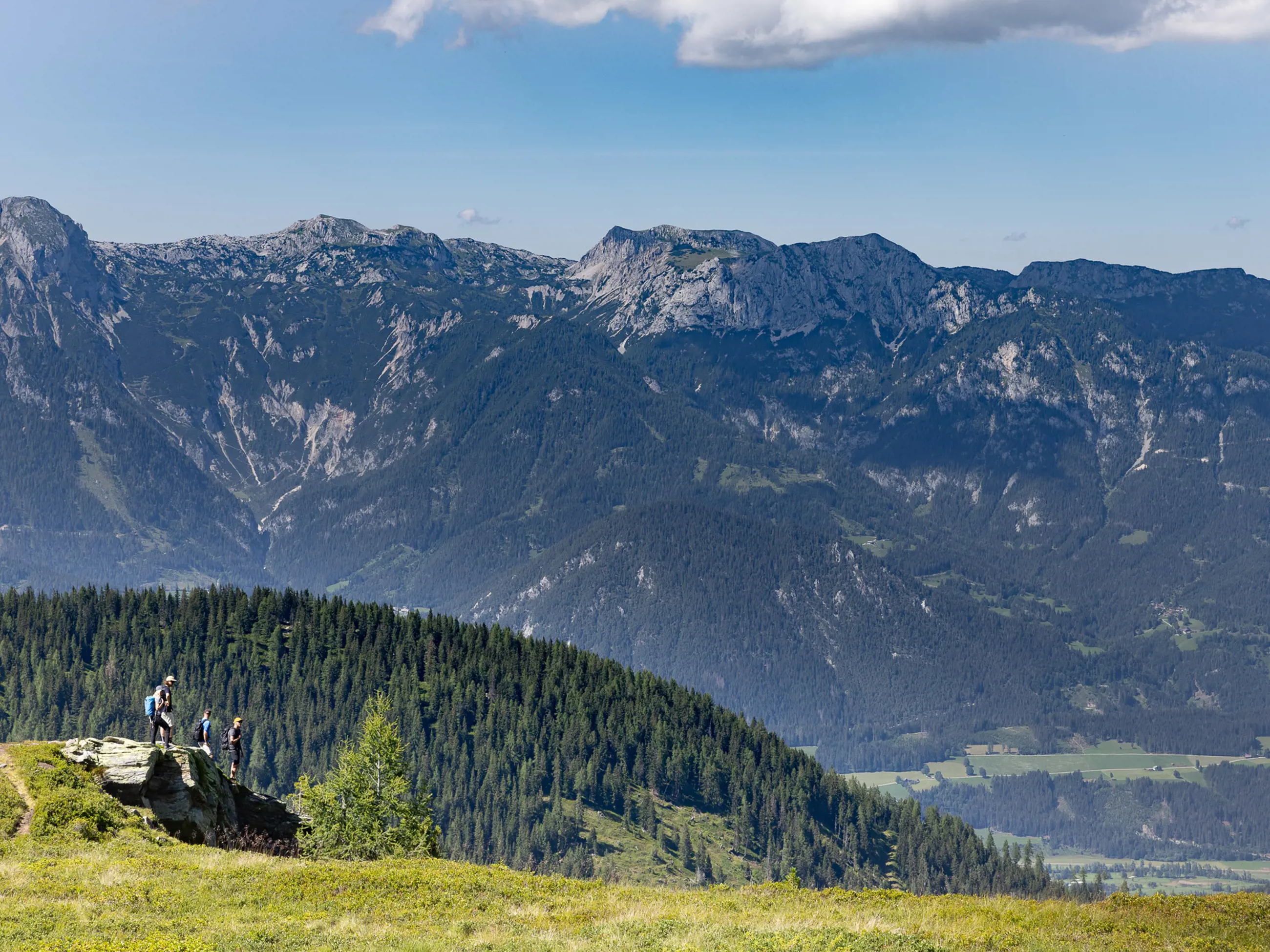 Hiking in the Alps | Summer holiday with Alpeffect Hotels